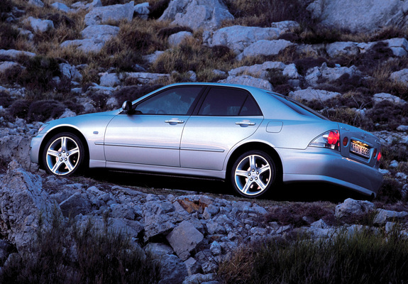 Lexus IS 200 EU-spec (XE10) 1999–2005 wallpapers