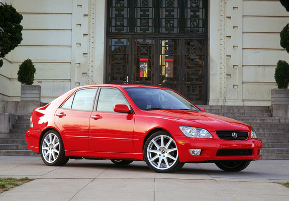 Lexus IS 300 Sport (XE10) 2003–05 wallpapers