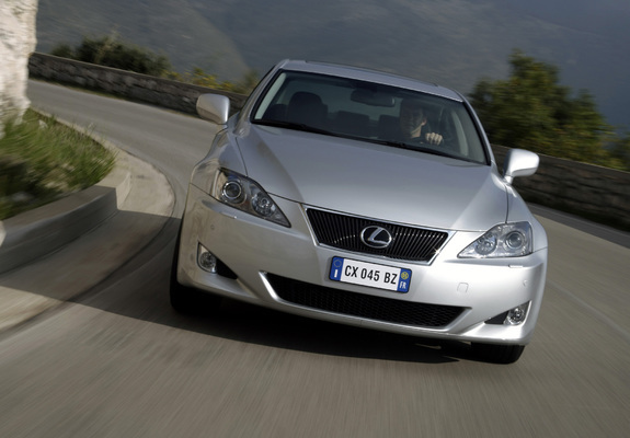 Photos of Lexus IS 250 EU-spec (XE20) 2005–08