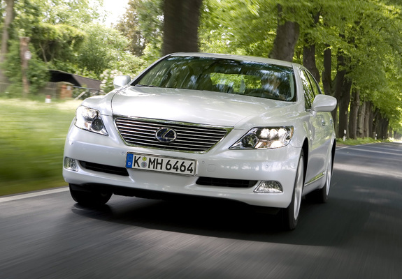Lexus LS 600h EU-spec (UVF45) 2007–09 images