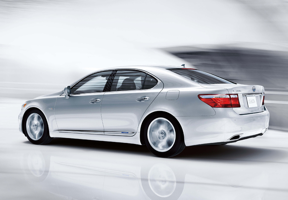 Lexus LS 600h JP-spec (UVF45) 2007–09 pictures