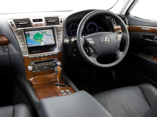 Lexus LS 460 Sport AU-spec (USF40) 2009 photos