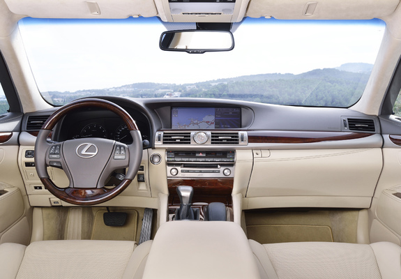 Lexus LS 600h L EU-spec 2012 photos