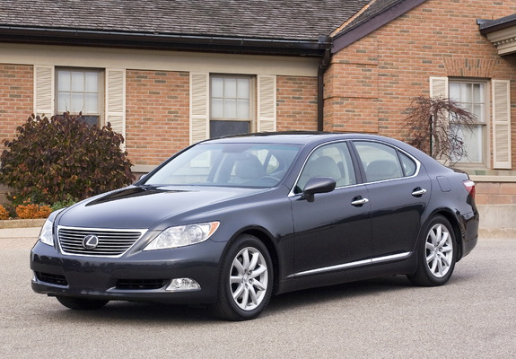 Pictures of Lexus LS 460 (USF40) 2006–09