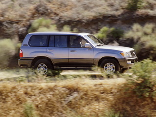 Lexus LX 470 (UZJ100) 2001–03 wallpapers