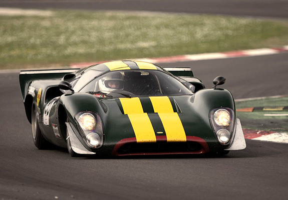 Photos of Lola T70 (MkIIIB) 1968–69