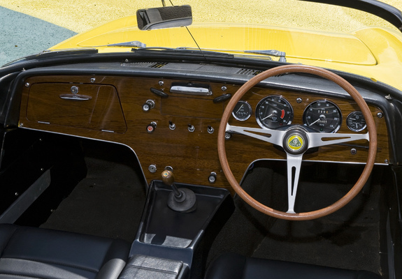 Photos of Lotus Elan S1 (Type 26) 1962–64