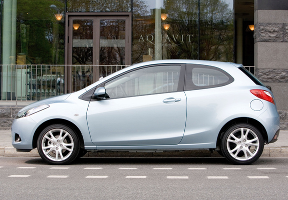 Mazda2 3-door (DE) 2008–10 photos