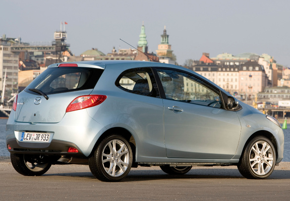 Mazda2 3-door (DE) 2008–10 photos