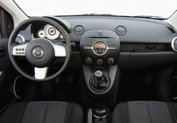 Mazda2 Sport 3-door (DE) 2008–10 pictures