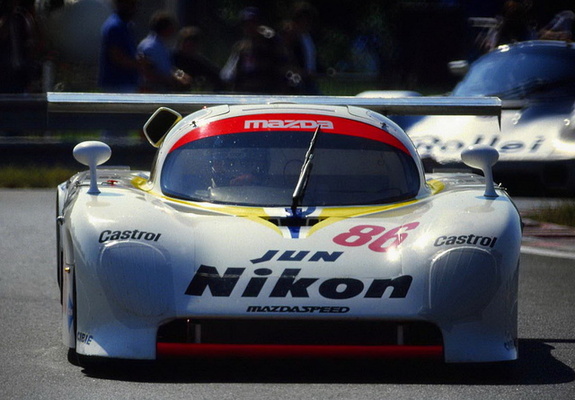 Mazda 727C 1984 images