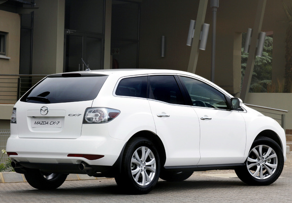 Photos of Mazda CX-7 ZA-spec 2009–12