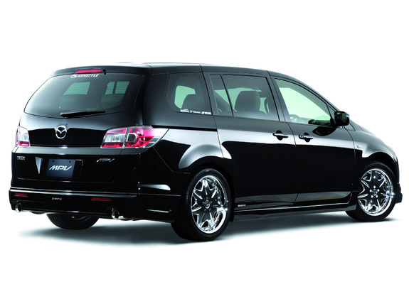 Photos of Mazda MPV Prestigious 2006