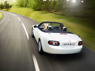 Images of Mazda MX-5 Icon (NC1) 2007