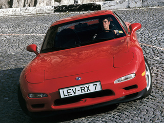 Photos of Mazda RX-7 (FD) 1991–2002