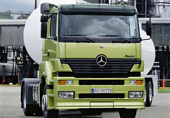 Images of Mercedes-Benz Axor 1840 2001–05