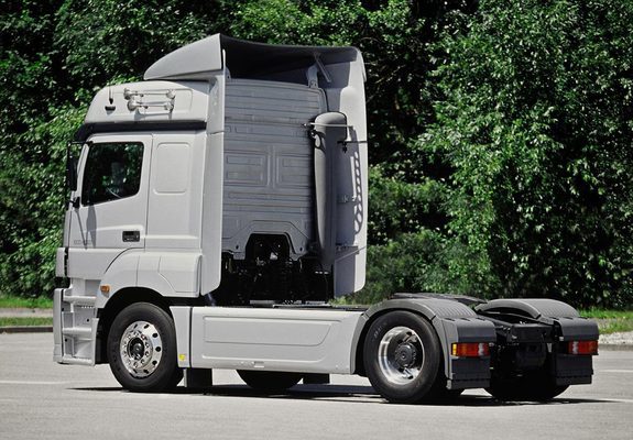 Images of Mercedes-Benz Axor 1843 2001–05