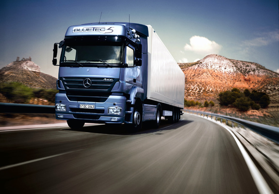 Photos of Mercedes-Benz Axor 1843 BlueTec 5 2005–10