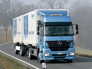 Pictures of Mercedes-Benz Axor 2543 2005–10