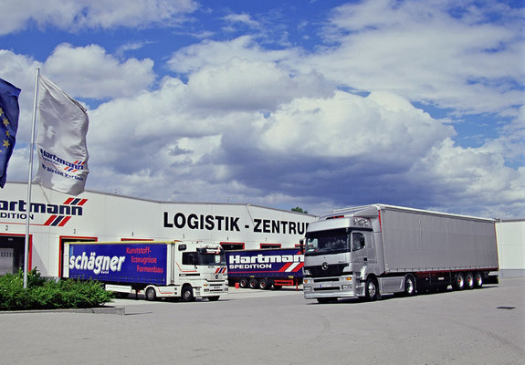 Mercedes-Benz Axor 1843 2001–05 wallpapers