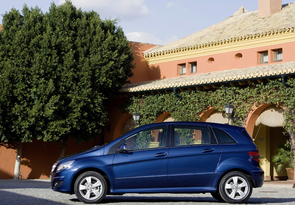 Mercedes-Benz B 170 NGT (W245) 2008–11 images