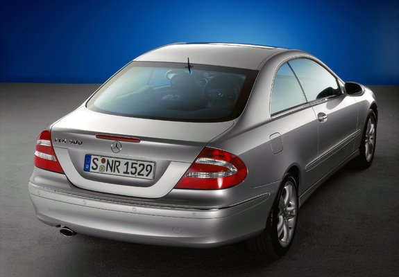 Mercedes-Benz CLK 500 (C209) 2002–05 pictures