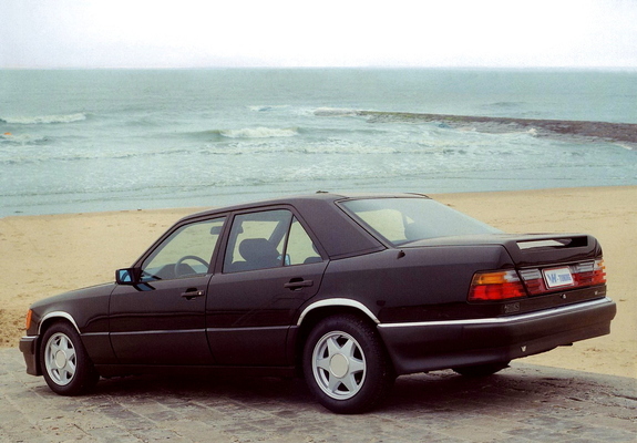 Photos of VH-Tuning Mercedes-Benz E-Klasse (W124)