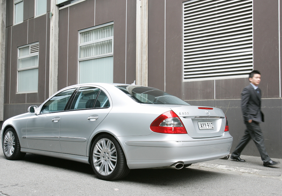 Pictures of Mercedes-Benz E 500 AU-spec (W211) 2006–09