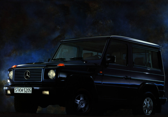 Images of Mercedes-Benz G 300 TD SWB (W463) 1996–2000