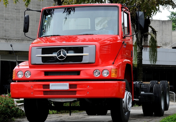 Mercedes-Benz L1620 wallpapers