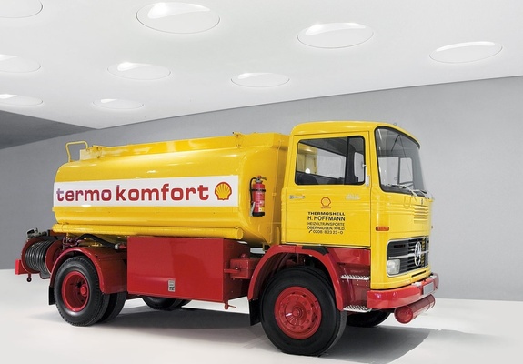 Mercedes-Benz LP1513 Tanker 1979 images