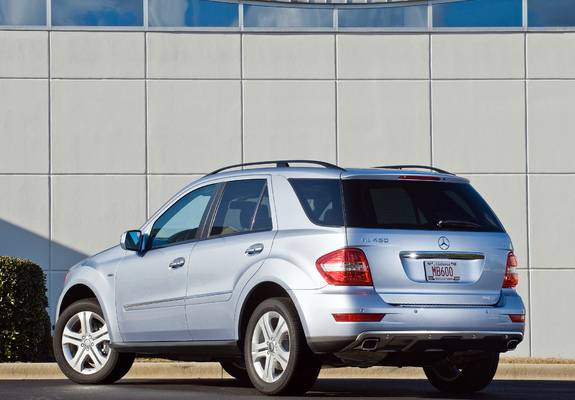 Photos of Mercedes-Benz ML 450 Hybrid (W164) 2009–11
