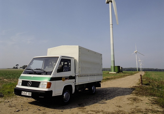 Photos of Mercedes-Benz MB100D Elektro Antrieb