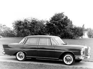 Mercedes-Benz 220 Sb (W111) 1959–65 pictures