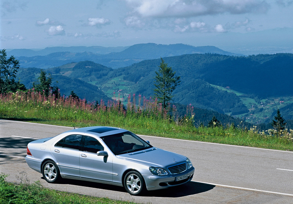 Photos of Mercedes-Benz S 500 4MATIC (W220) 2002–06