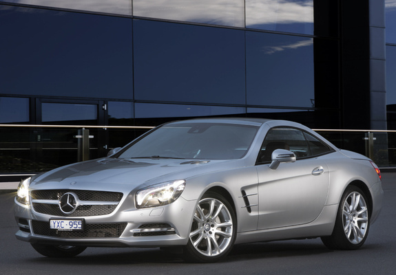 Images of Mercedes-Benz SL 500 AU-spec (R231) 2012