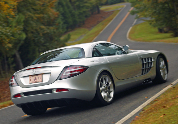 Pictures of Mercedes-Benz SLR McLaren US-spec (C199) 2004–07
