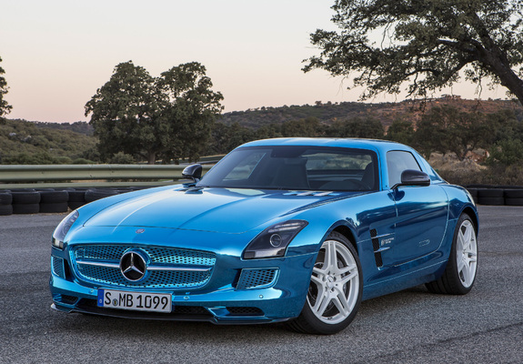 Mercedes-Benz SLS AMG Electric Drive (C197) 2013 wallpapers