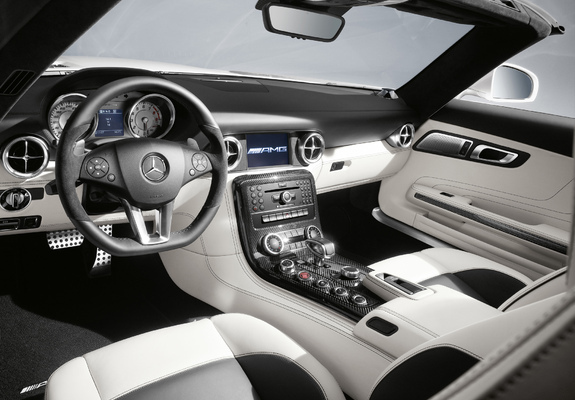 Photos of Mercedes-Benz SLS 63 AMG Roadster (R197) 2011
