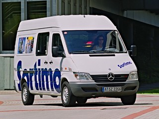 Mercedes-Benz Sprinter 2000 year wallpapers