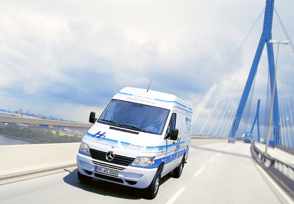 Mercedes-Benz Sprinter Fuel Cell Drive System Concept 2001 images