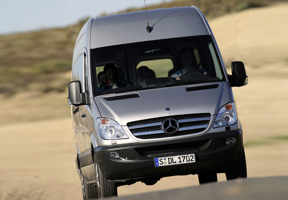 Mercedes-Benz Sprinter Transfer 35 (W906) 2006–13 wallpapers
