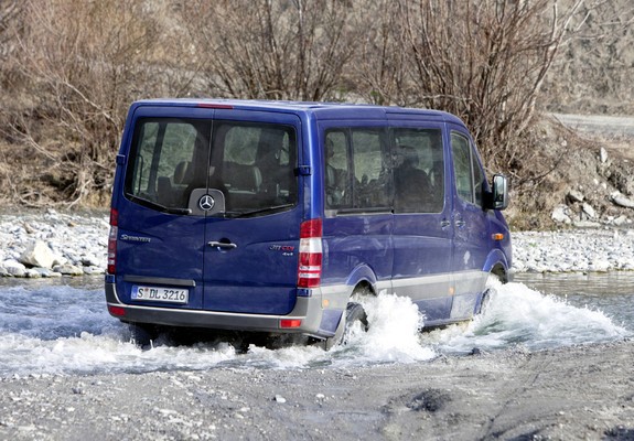 Mercedes-Benz Sprinter 4x4 (W906) 2009–13 photos