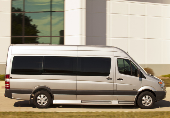Ilderton Conversion Mercedes-Benz Sprinter Executive Coach (W906) pictures