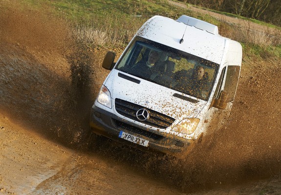 Photos of Mercedes-Benz Sprinter 4x4 UK-spec (W906) 2009–13