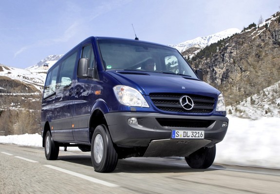 Photos of Mercedes-Benz Sprinter 4x4 (W906) 2009–13