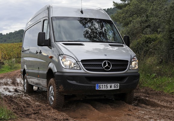 Pictures of Mercedes-Benz Sprinter High Roof Van 4x4 (W906) 2009–13