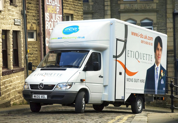 Mercedes-Benz Sprinter Chassis UK-spec 2002–06 wallpapers