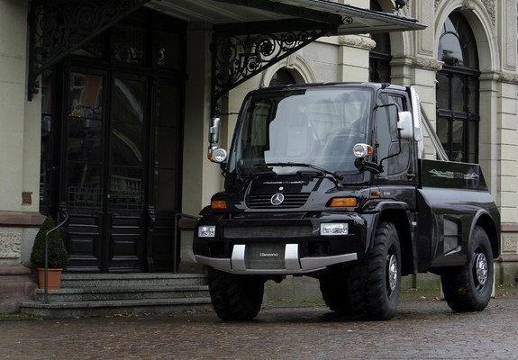 Images of Brabus Mercedes-Benz Unimog U500 Black Edition 2006–13
