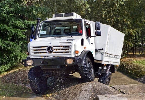 Mercedes-Benz Unimog U4000 2000–13 wallpapers